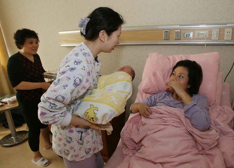 Who：中國五成孕婦剖腹生產 世界之冠 剖腹產 醫學 大紀元 
