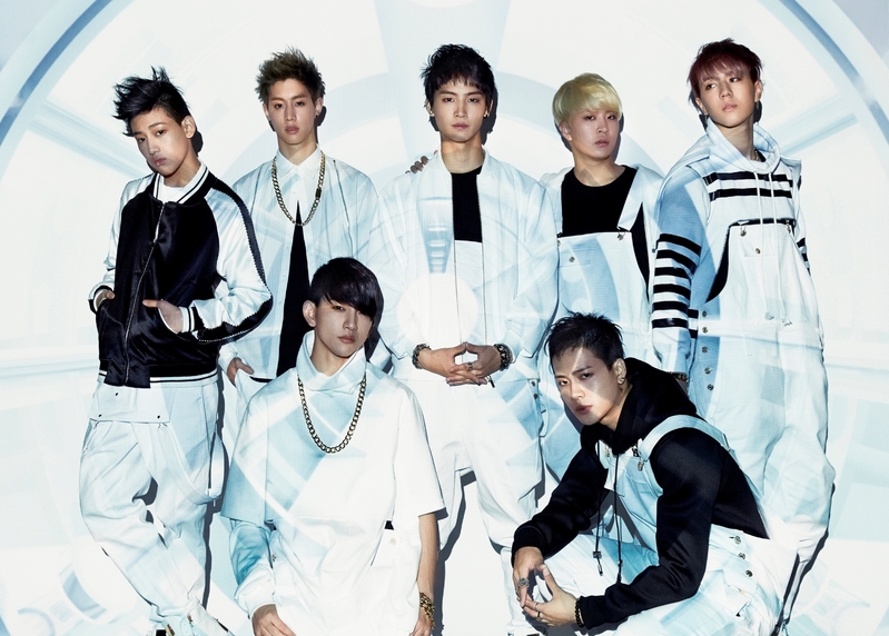 GOT7新輯推特別版 首創公仔USB | 大紀元