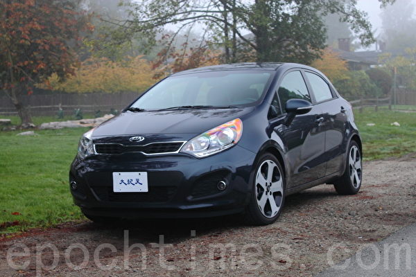 車評：實用家庭車 2016 Kia Rio5 | 汽車測試 | 大紀元