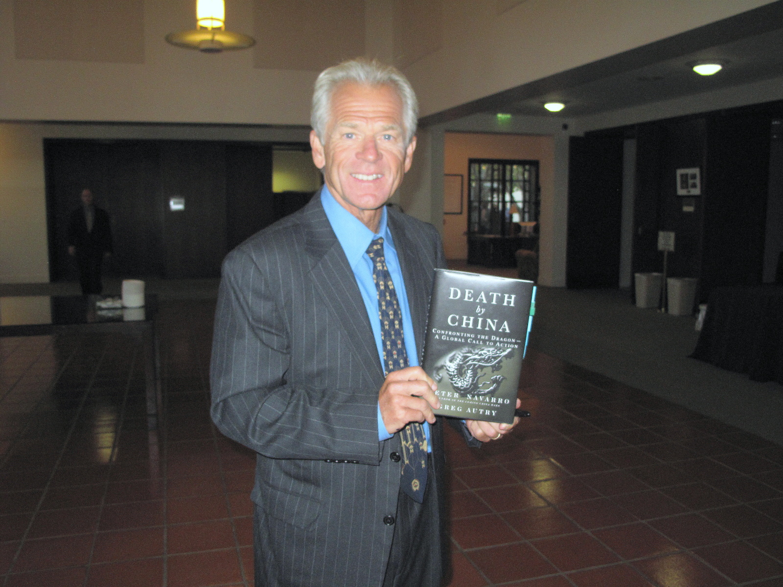 川普提名《致命中國》作者掌國家貿易委員會 | Peter Navarro | 特朗普 | 納瓦羅 | 大紀元