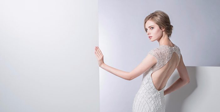 我們的故事——悉尼Emerald Bridal婚紗 | Queena Lin | 禮服 | 大紀元