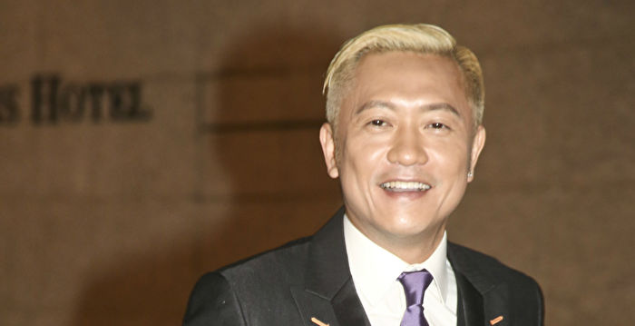 拍片遭強燈光灼傷眼角膜 知名歌手曾失明數天 | 草蜢 | 蘇志威 | 大紀元