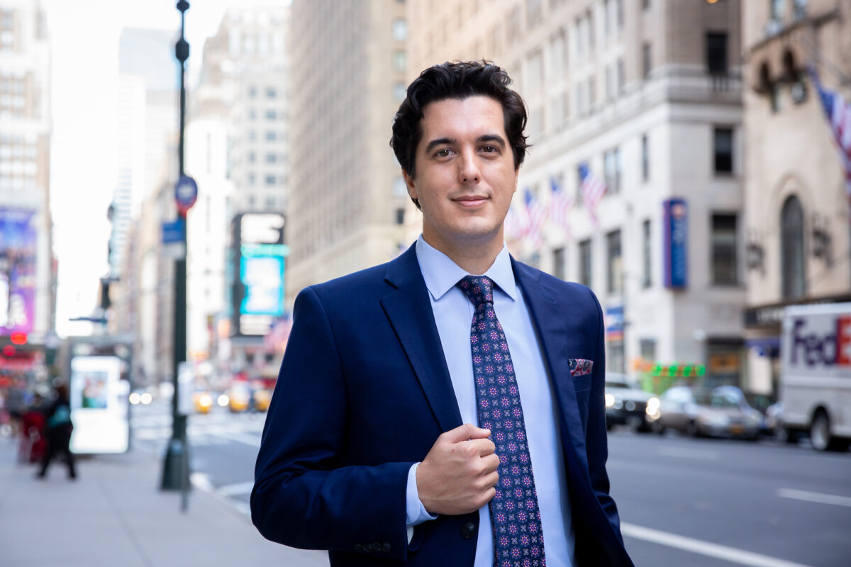 【名家專欄】電視主播談抵禦美國共產主義出路｜大紀元時報 香港｜獨立敢言的良心媒體