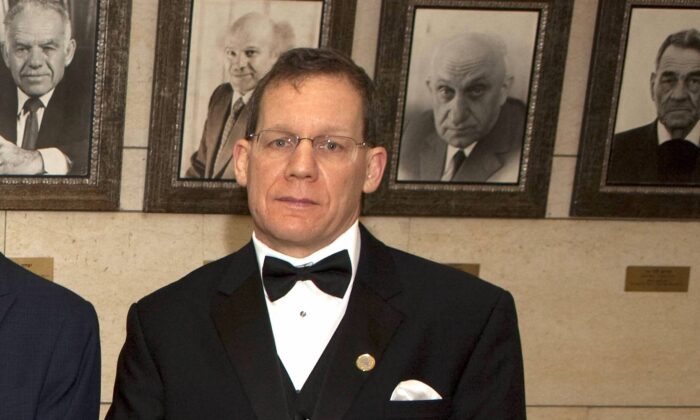 【名家專欄】被中共收買的美國學者｜大紀元時報 香港｜獨立敢言的良心媒體