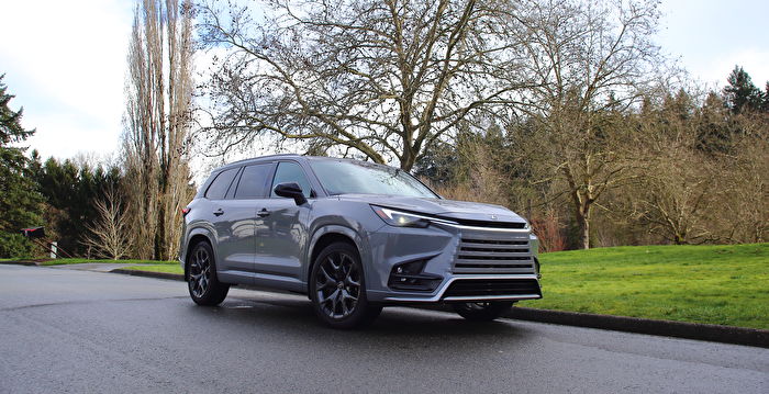 【車評】長陣RX的替代 2024 Lexus TX 500h F Sport Performance Luxury AWD | 大紀元