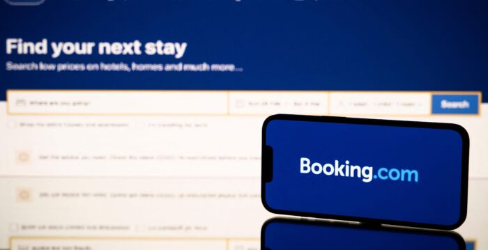 澳洲夫婦在Booking.com網站遭遇假網頁 被騙2800澳元 | 網絡詐騙 | booking.com | 旅行詐騙案件 | 大紀元