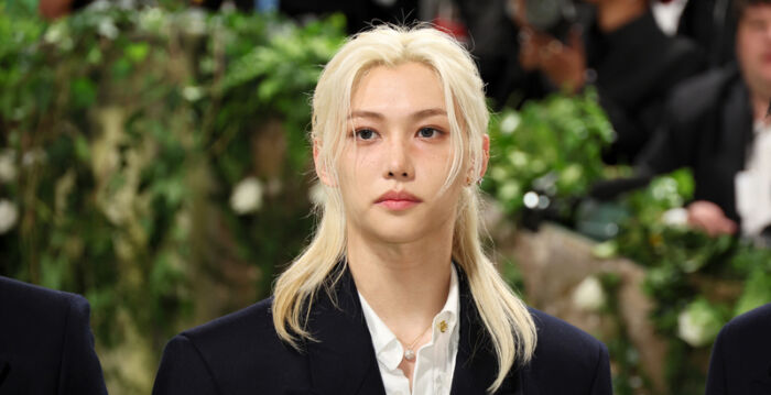 Felix迎接24岁生日 捐款1亿韩元帮助弱势儿童 | Stray Kids | 李龙馥 | 大纪元