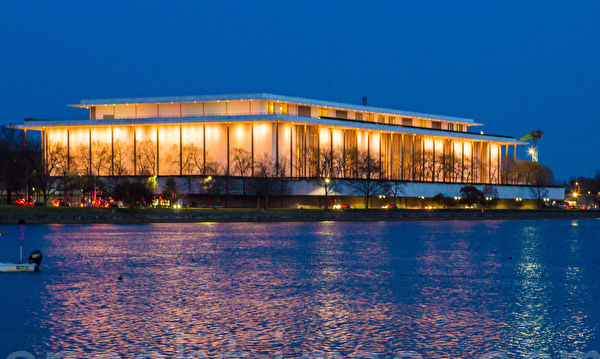 李正寬：中共炸彈威脅肯尼迪中心 愚蠢至極 | 大紀元