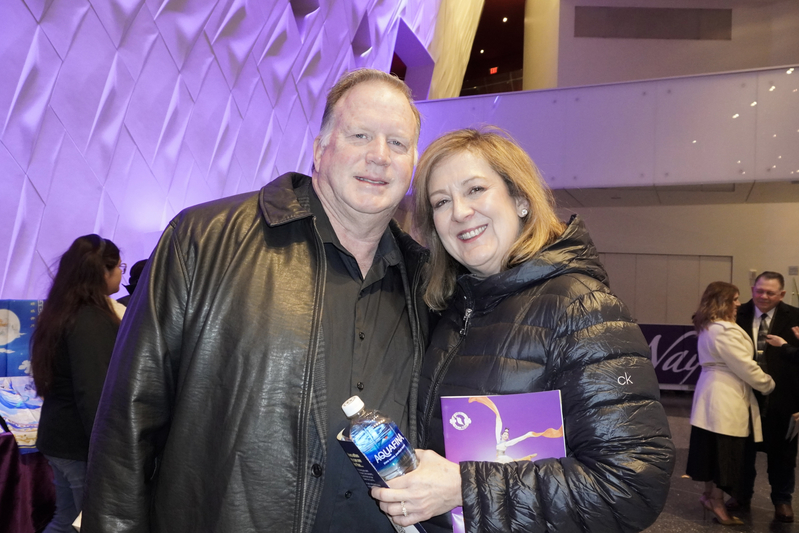 神韻德州聖市再爆滿 觀眾無懼風暴如期到場 | 中華文化 | 舞蹈 | 德州聖安東尼奧特賓表演藝術中心 | 大紀元